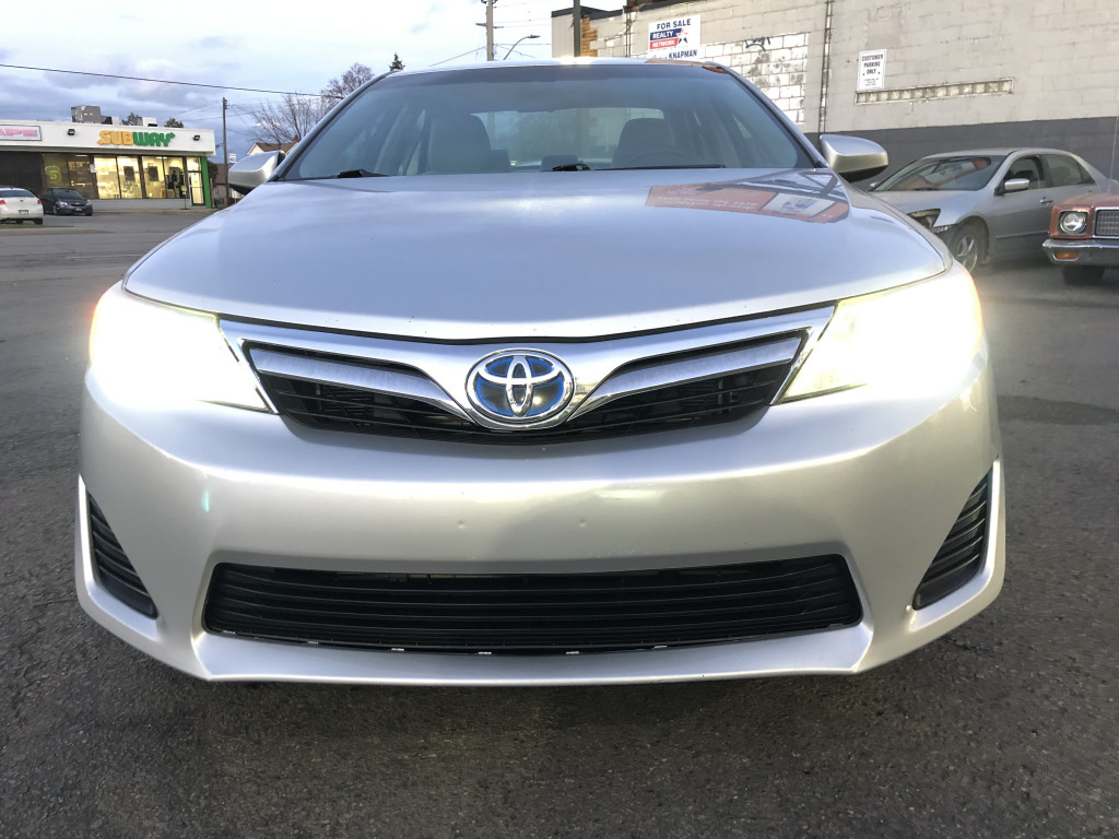 Hamilton Used Car Dealer | New and Used Car For Sale | Captain Auto Sales