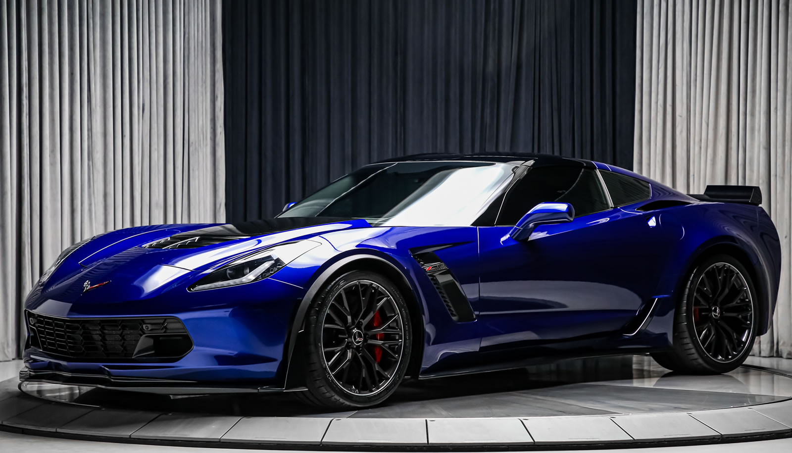 Toronto Used Car Dealer | New and Used Car For Sale | Manhattan Motorcars