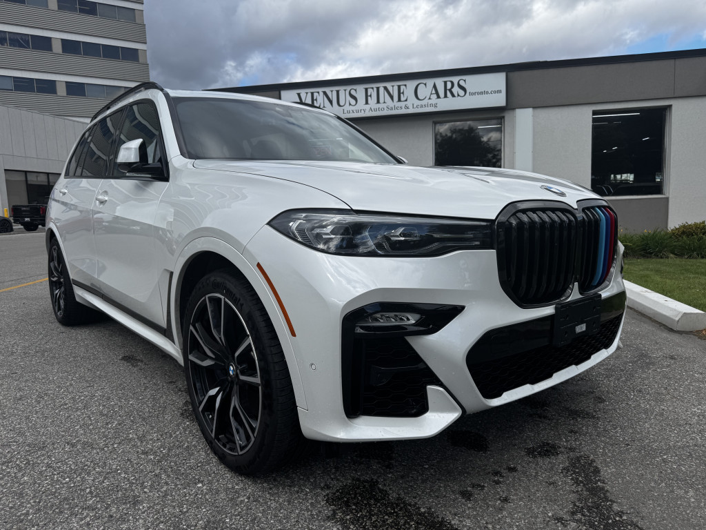 Toronto Luxury Car dealership, new and preowned luxury and sport cars ...