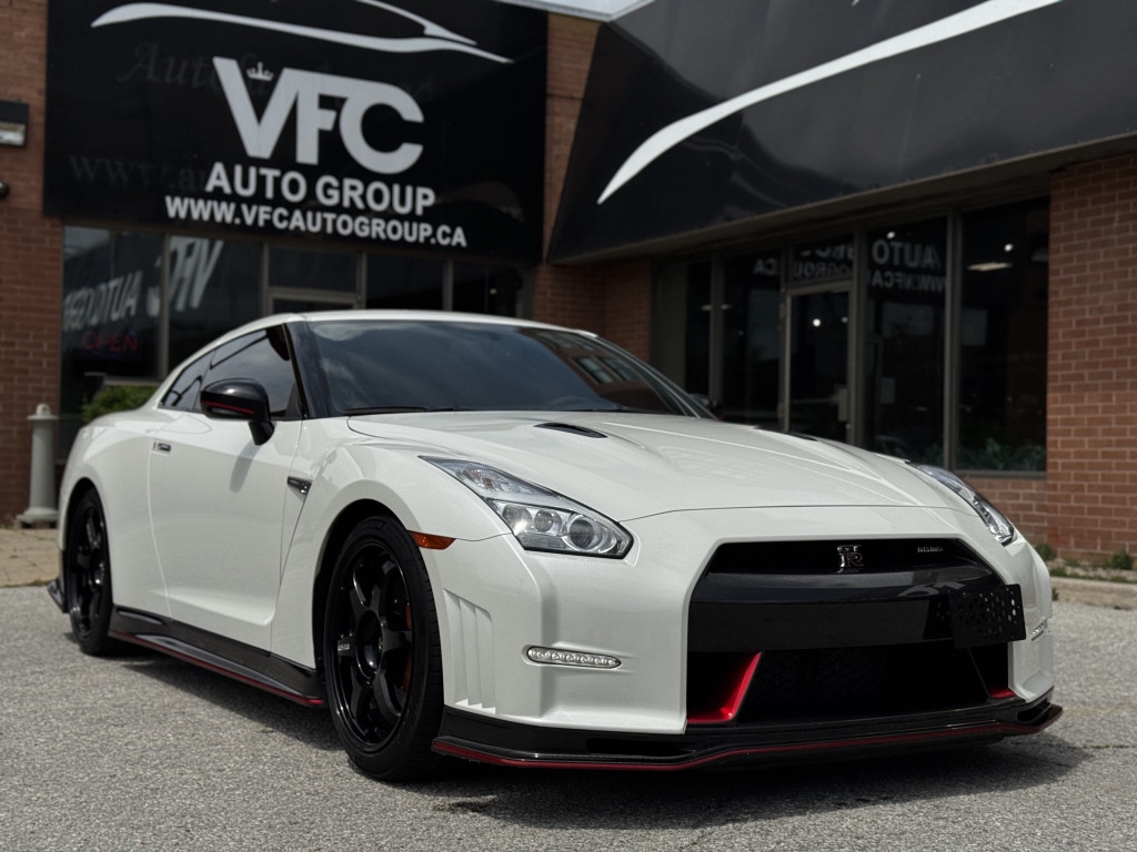 Toronto Luxury Car dealership, new and preowned luxury and sport cars ...