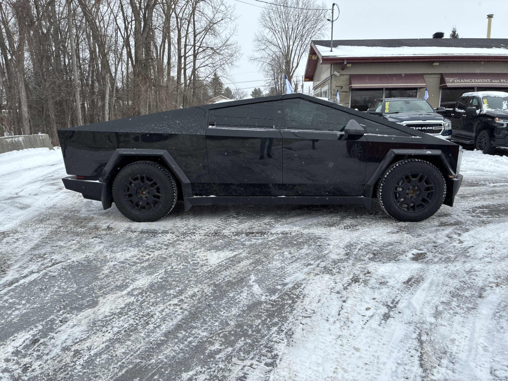 Toronto Luxury Car dealership, new and preowned luxury and sport cars ...